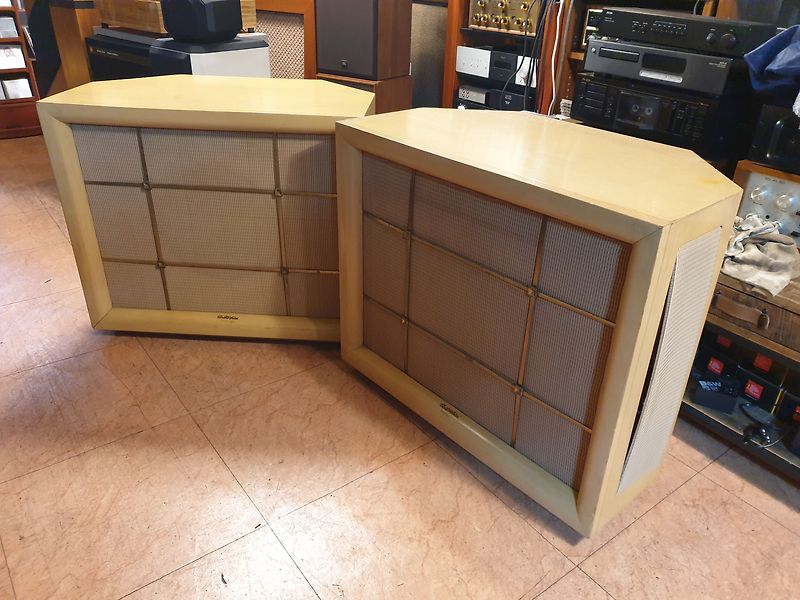 Electro-Voice 일렉트로보이스 명기 Regency III 리젠시 스피커 입니다 -초기형 빽통-(ending)