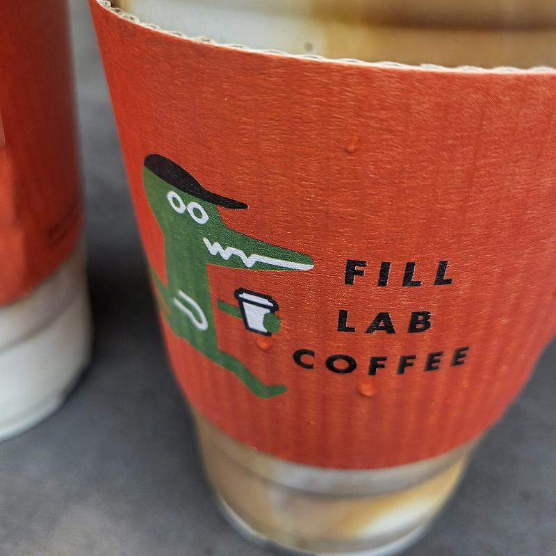 현대프리미엄 아울렛 스페이스원 가성비 카페 "FILL LAB COFFEE" 후기
