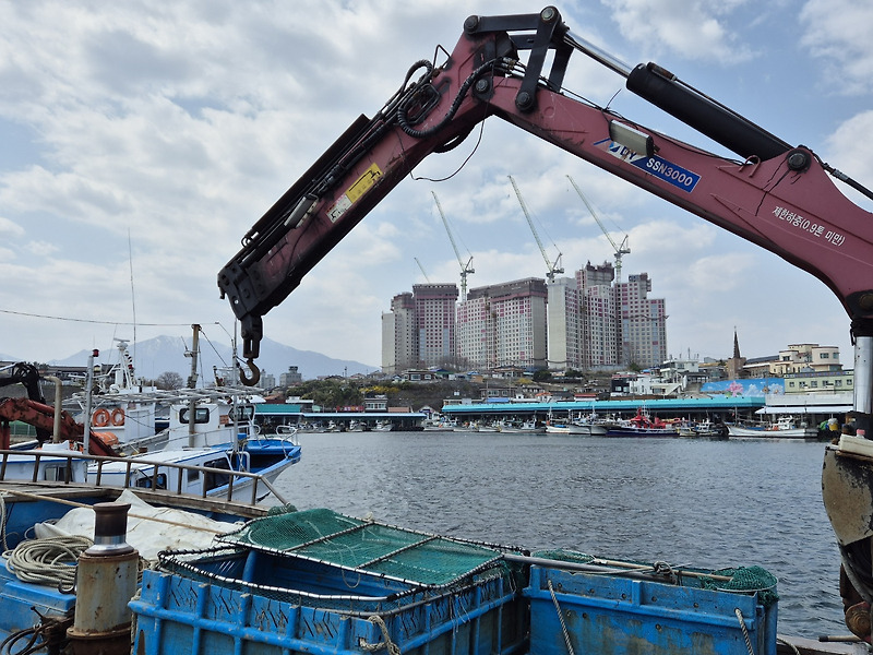 아야진항: 강원도 고성의 숨겨진 보석, 전통과 현대의 조화 / Ayajin Port: A Hidden Gem in Goseong ...