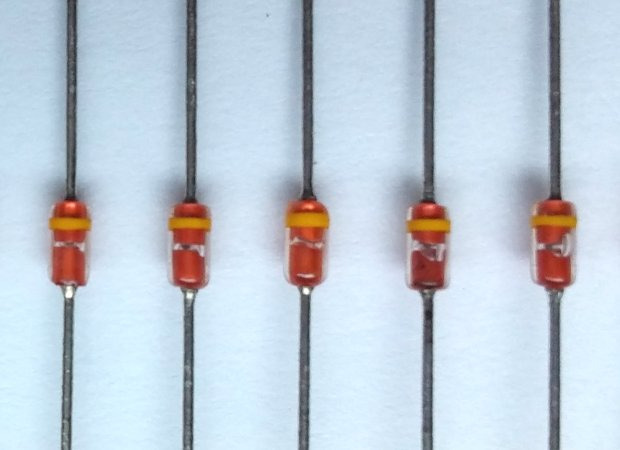 1S2473 Diode (다이오드) : Rohm ( 롬 / 일본 / Japan )