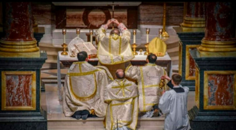 6-6. German Priest: Francis’ Fight Against the Latin Mass Is ‘a Fight ...