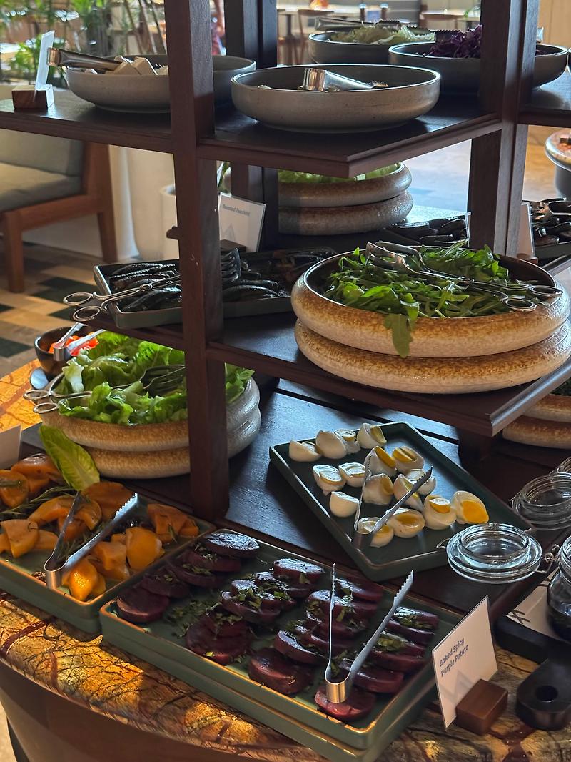 [발리/짱구] 발리 숙소 홀리데이인 리조트 짱구 조식 ROOMAH Holiday Inn Resort Bali Canggu