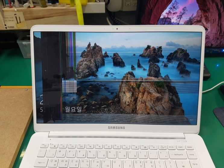 SAMSUNG,삼성,NT900X5T-K58W,NT900X5N,NV150FHB-N31,전용액정,셀교체