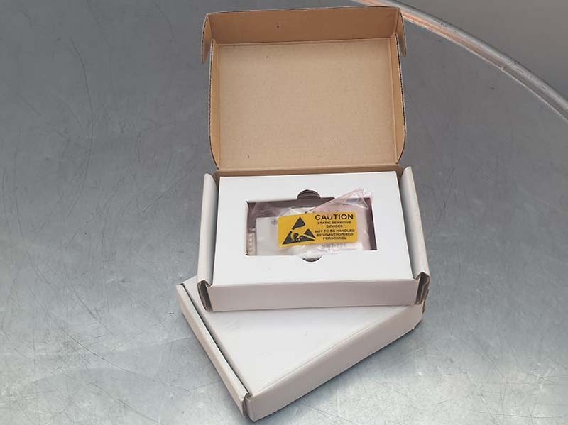 볼크텍 10Base-T AUI to UTP Transceiver VOLKTEK NWT-701