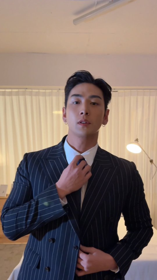 BAEK UP :: 250416 오늘의 백호