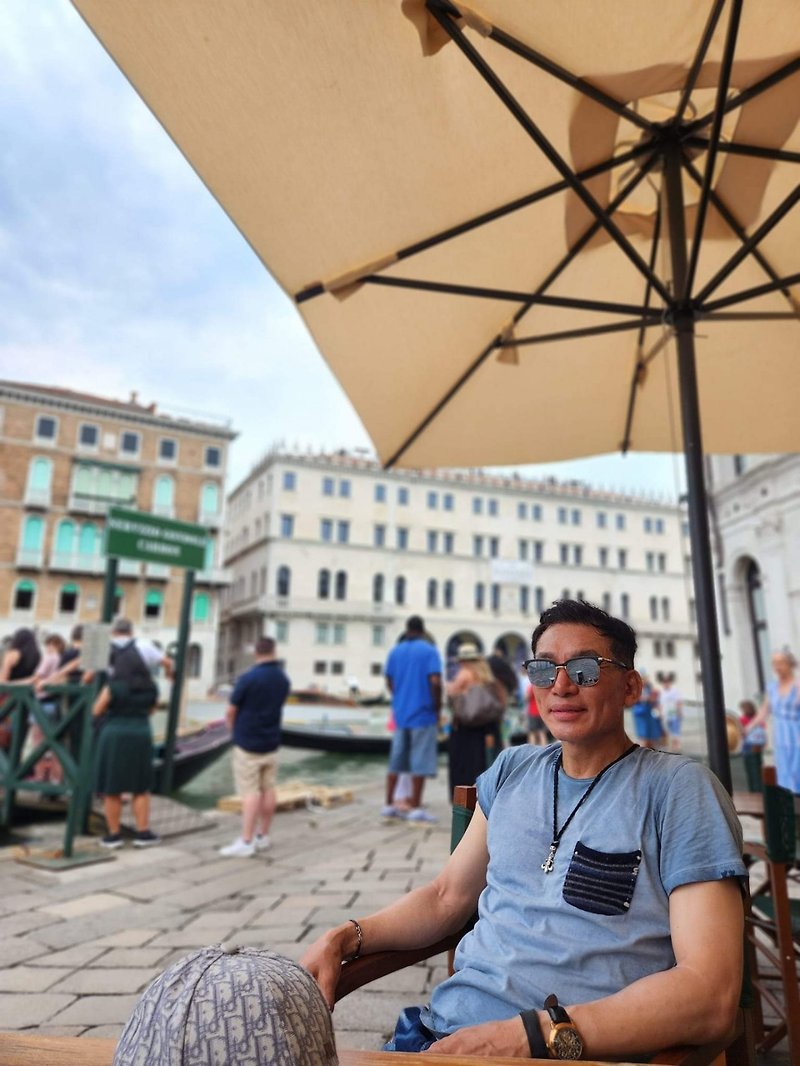 【판결 】《상가건물임대차보호법 제9조 제2항의 취지 및 위 법이 적용되는 상가건물의 임차인이 임대차종료 이후 보증금을 반환받기 전에 임차목적물을 점유하고 있는 경우