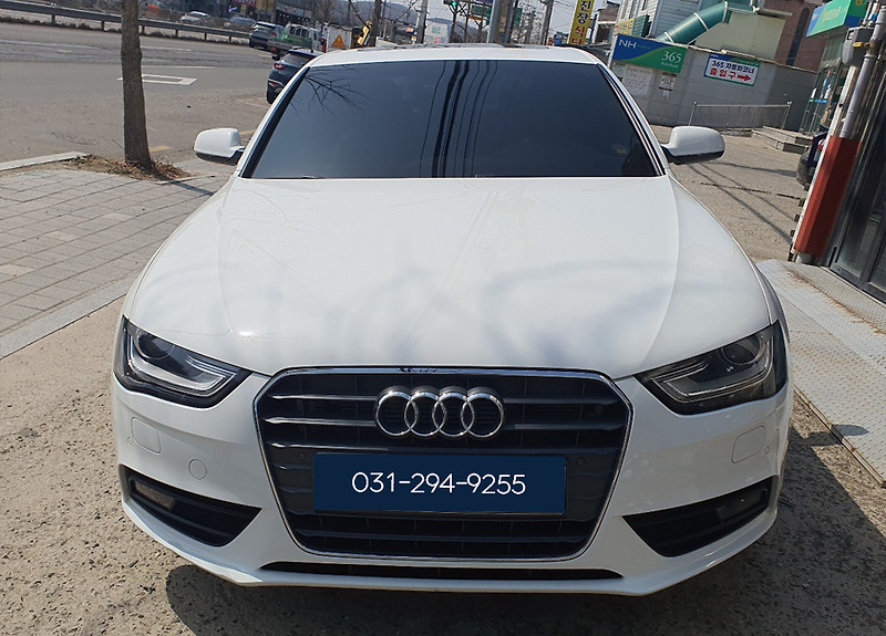 아우디 A4 J794 MMI 블랙아웃 고장 수리