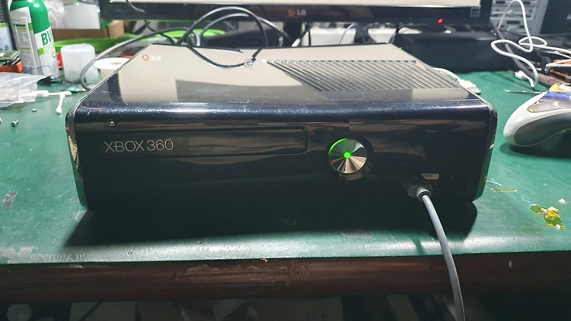 XBOX360S 트리니티 RGH3 작업