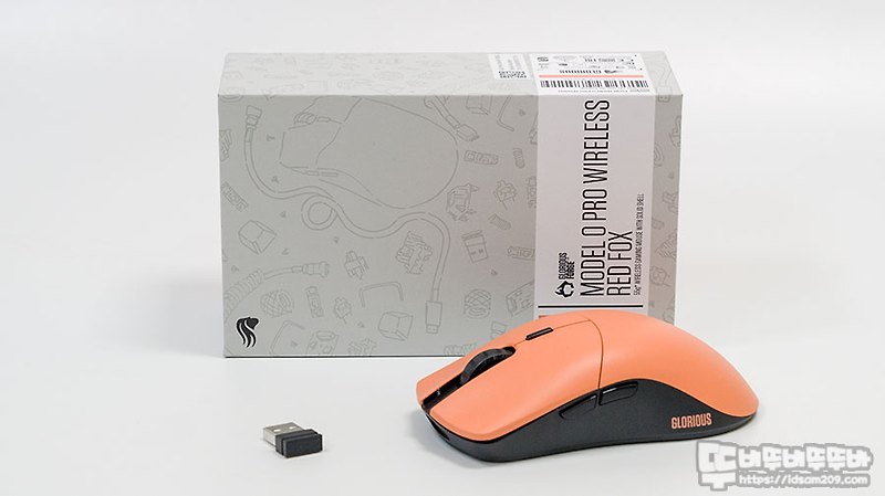 글로리어스(Glorious) Forge Model O Pro 무선 게임이 마우스 RED FOX