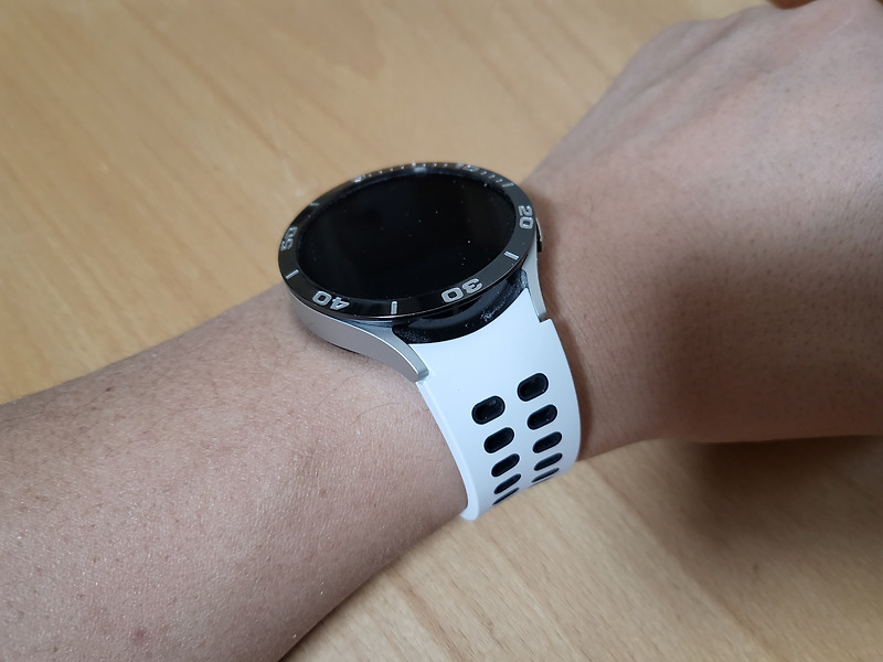 Watch4U 프로모션. 갤럭시 워치4 익스트림 스포츠 밴드 이벤트 구매