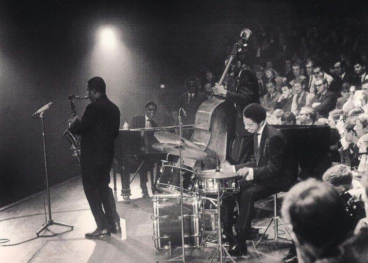 Miles Davis Quintet 의 앨범 – Live In Milan 1964(2007년)