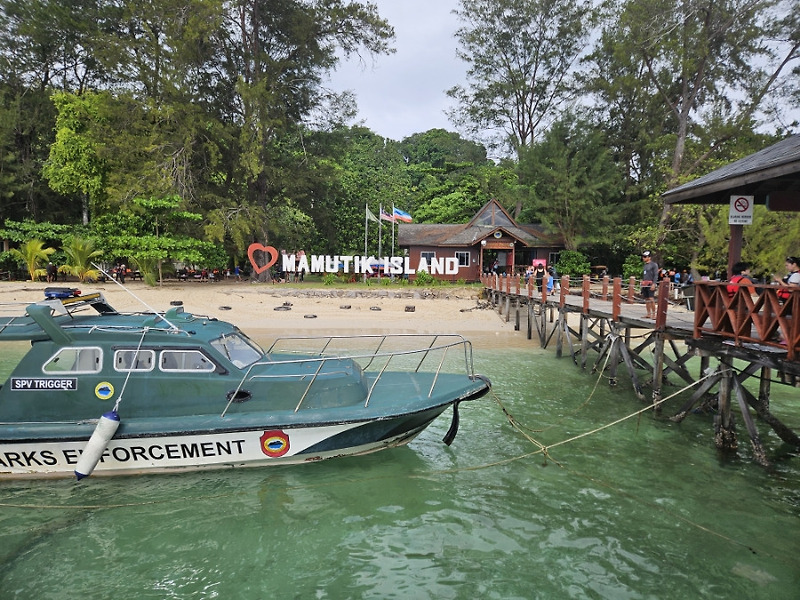 코타키나발루 2일차 - #섬투어 (마무틱, 사피), #탄중아루 선셋바 (ZING Sunset Bar), #탄중아루 해변 야시장