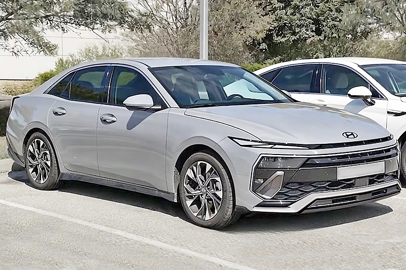 아반떼 CN8 출시 예정, 기대되는 디자인 개선과 기능은? | 차카