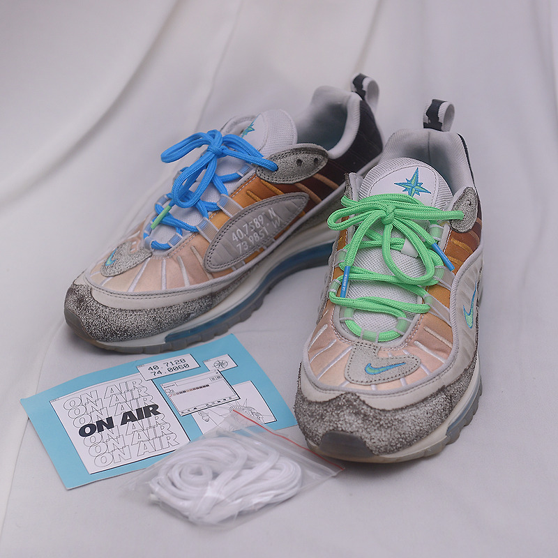 나이키 온에어 에어맥스98 뉴욕 La Mezcla (US8 / 260)