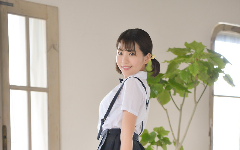 Sasaki Moeka (사사키 모에카)