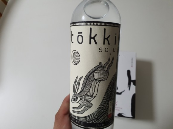 tokki soju WHITE LABEL