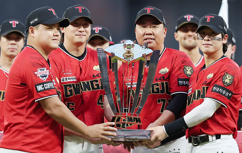 2024 KBO 리그 정상에 선 KIA 타이거즈와 양현종 선수의 최초 10년 연속 170이닝 까지⚾️