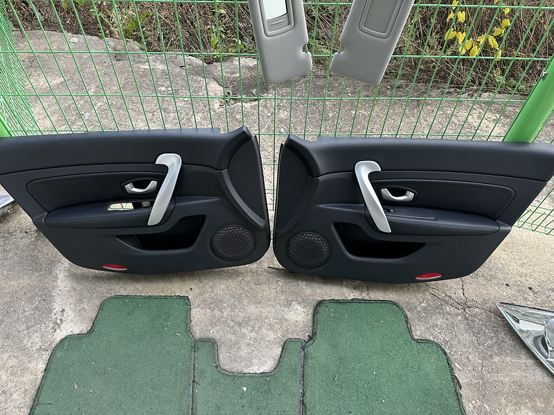 sm5L43 (10~15년) 중고 1열 운,조 도어트림 (도어트립) 검정색 // 자동차중고부품 대한모터스