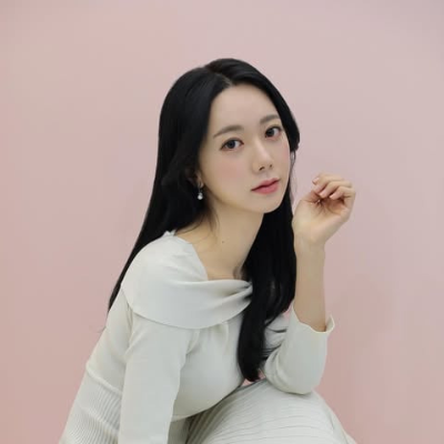 권이슬 | Kwon Yi-seul - 대한민국의 방송인.