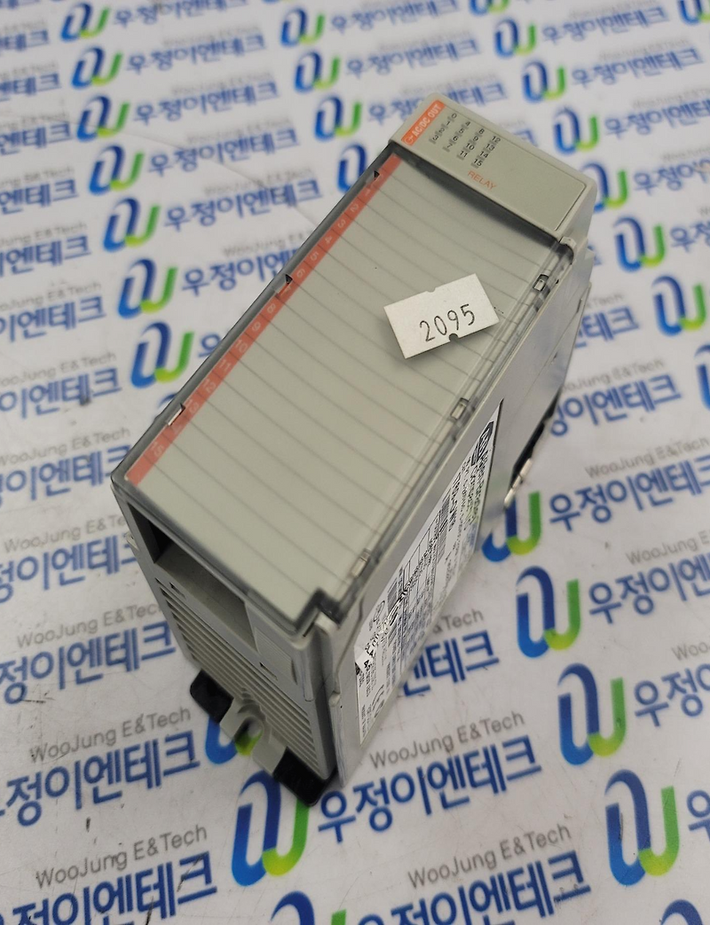 Allen Bradley Relay Output Module / 1769-OW16