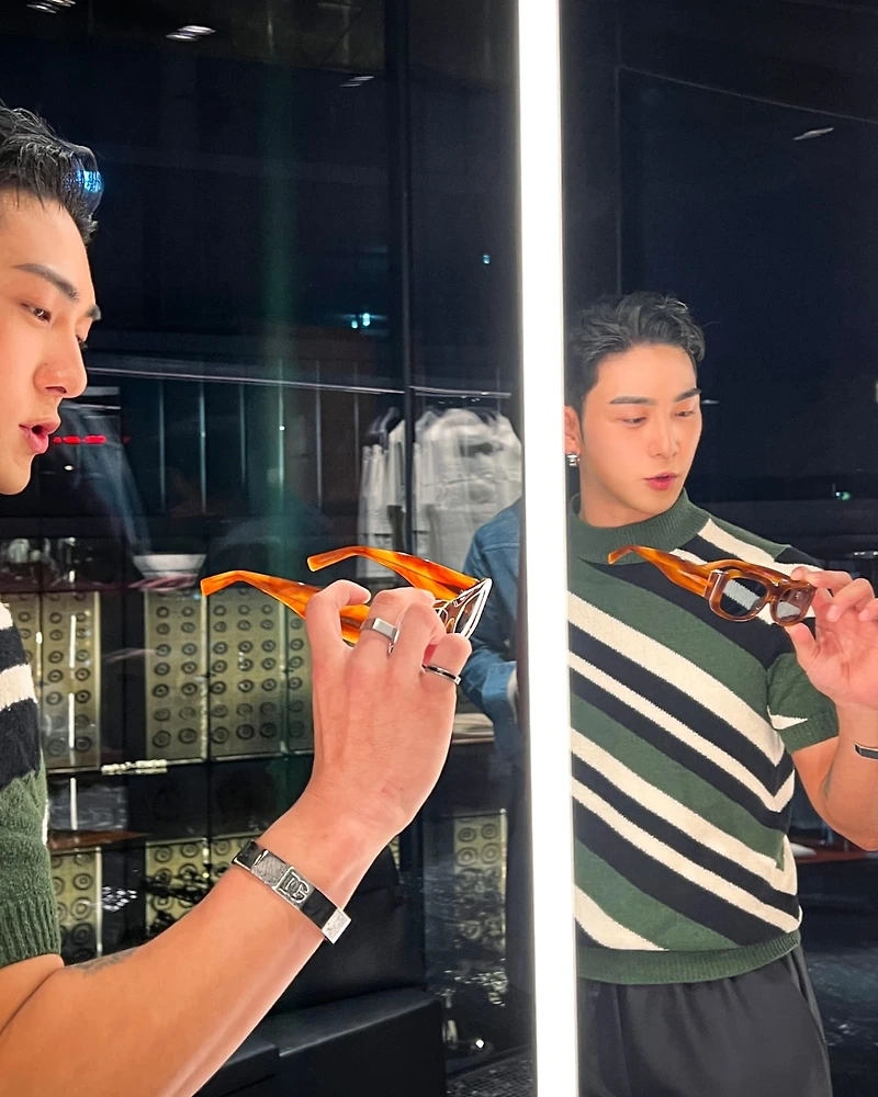 BAEK UP :: 250419 오늘의 백호