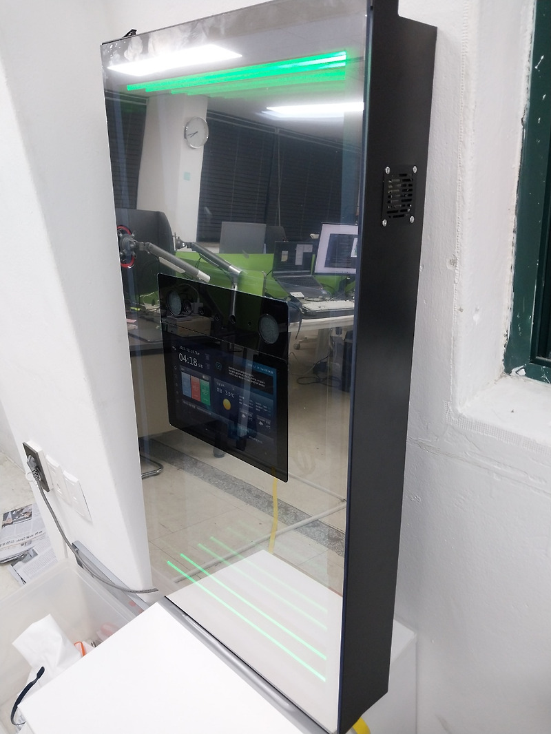 AI 스마트 냉장고 도어