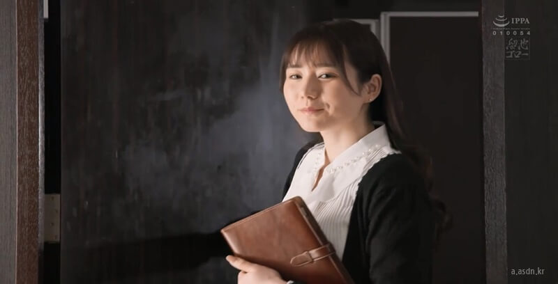 일본 AV 배우 이츠카이치 메이(五日市芽依) 프로필 키 몸무게 나이 사이즈 품번