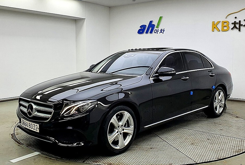 벤츠 e클래스 E200 AV 중고차