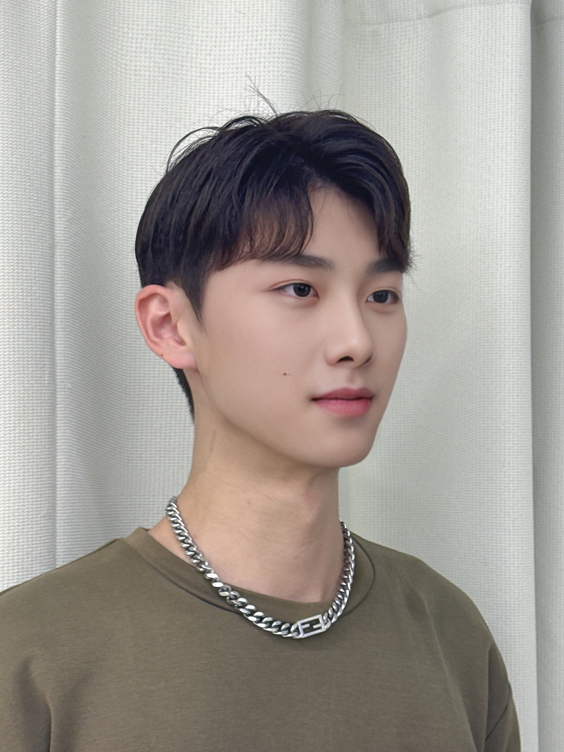 The Comeback of the Parting Perm — Why It's Trending Again in 2025