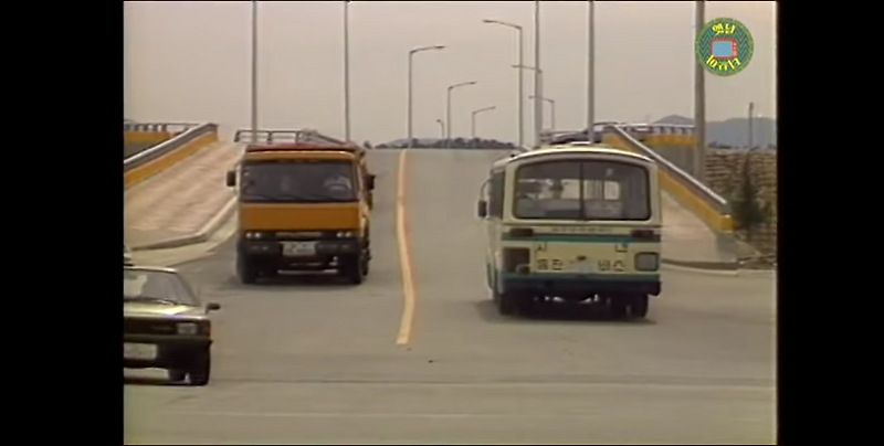 동진버스 현대 RB520L