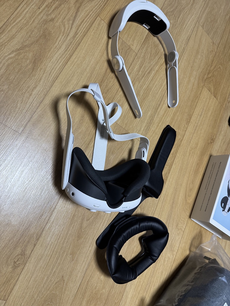 퀘스트3 헤드 스트랩 구매 후기 :: kunaDiary();