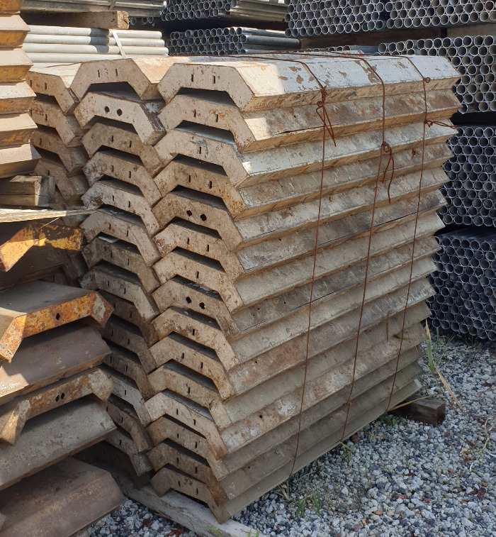 중고 헌치폼 가격 중고 헌치코너( Haunch Corner)폼 헌치판넬폼 인코너폼 아웃코너앵글 신재 헌치폼 100각 200각 ...