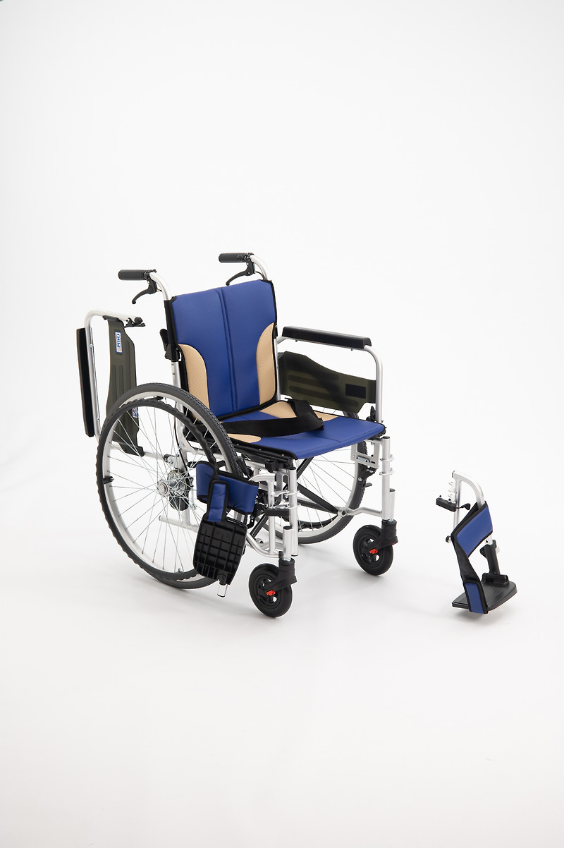 미키코리아 MIKI-JTN 수동휠체어 안전하고 편리한 노인복지용구의 새로운 기준