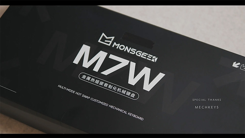 MONSGEEK M7W 작고 단단하고 가장 완벽한 키보드