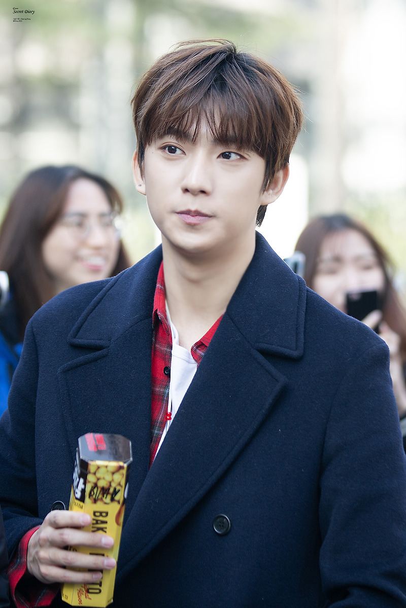 181221 뮤직뱅크 B1A4 공찬