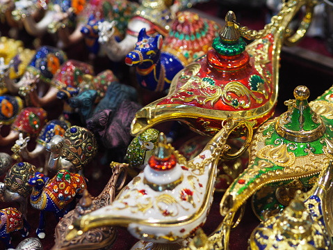 [해외 비교] 아랍에미리트와 오만 기념품