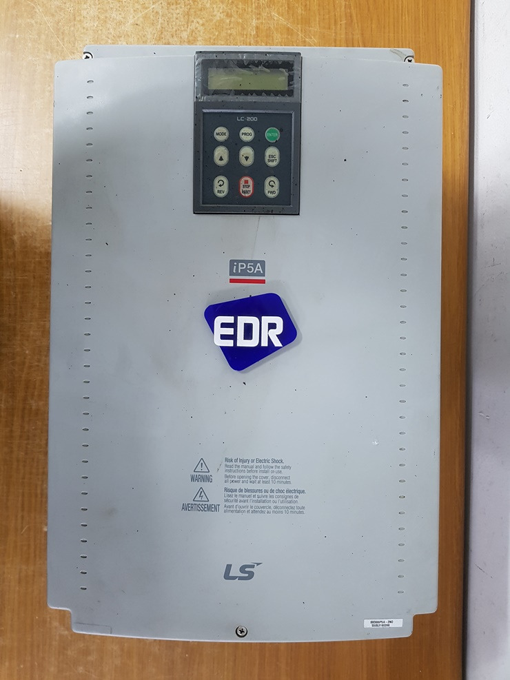LS iP5A INVERTER SV300iP5A-2NO / LS 인버터 수리 / 인버터 수리 전문 기업 이디알(EDR)