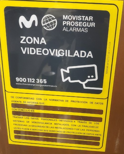 Learning Spanish Through Pictograms(5)-Videovigilada, escalera mecánica ...