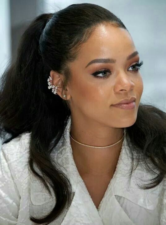 Lift Me Up / Rihanna