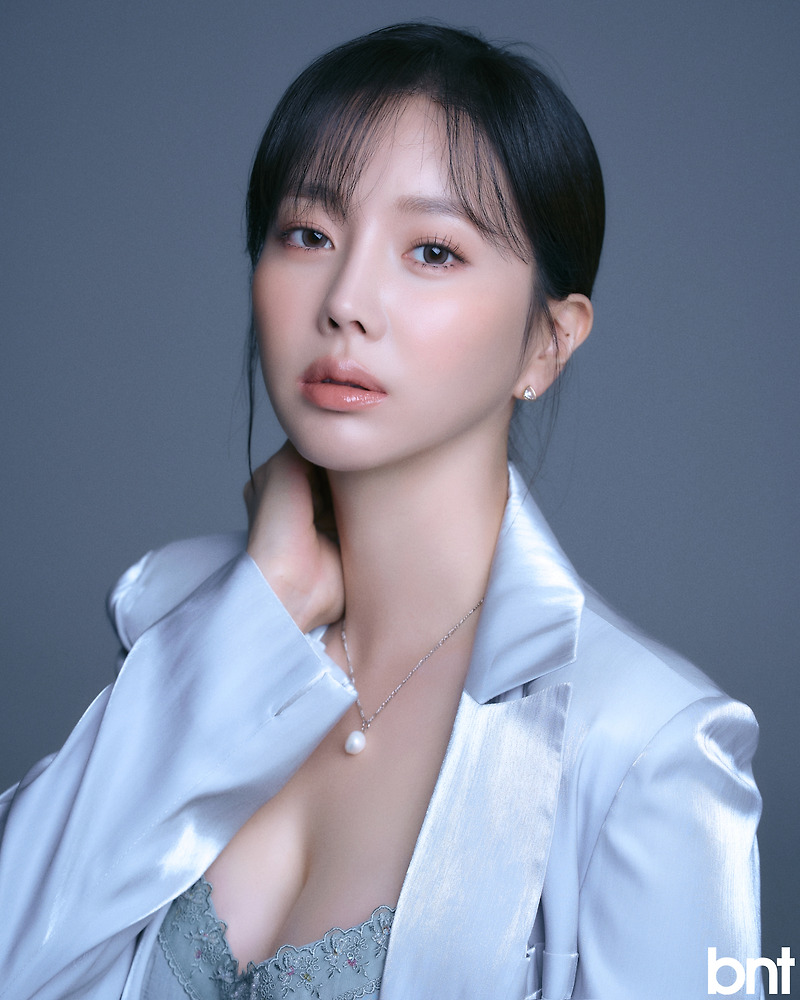 유튜버 쏘영 (한소영) 'bnt news' 화보 고화질