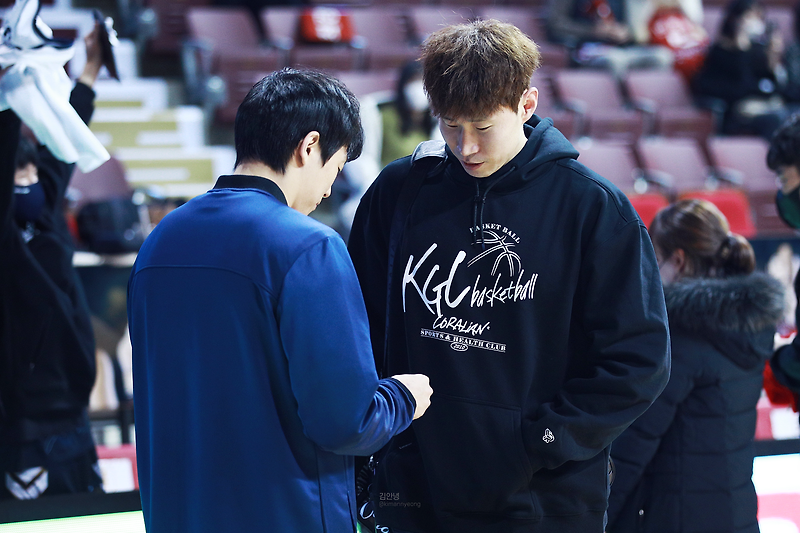 211225 : KGC vs KCC