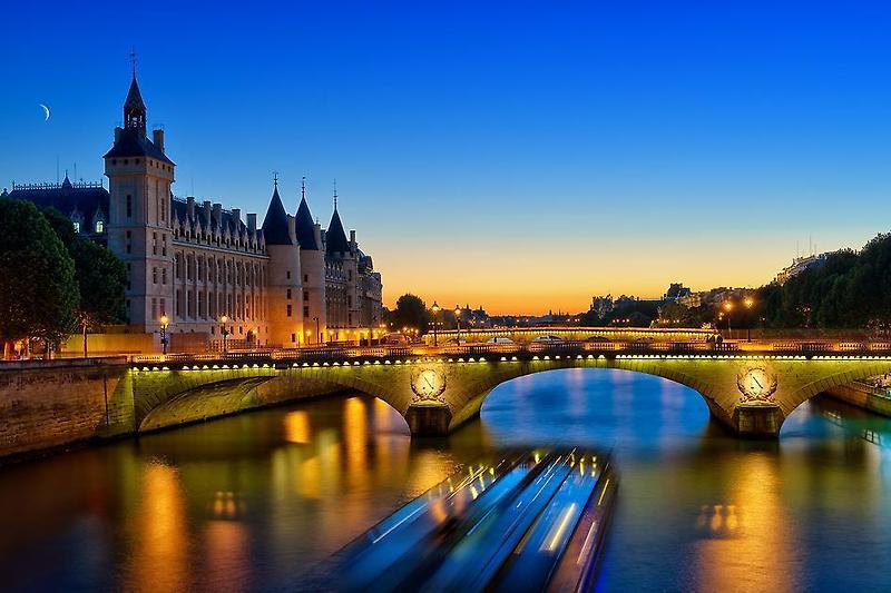 아디야 (Adya) 신나는 Classic의 반란