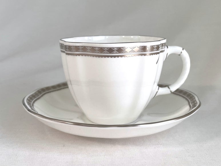 로얄 크라운 더비 칼튼 플래티넘 플랫잔 소서 듀오 세트 무료배송 홍차잔 커피잔 앤틱잔 빈티지잔 도자기 본차이나 영국찻잔 접시 그릇 컵 핸드드립 홈카페