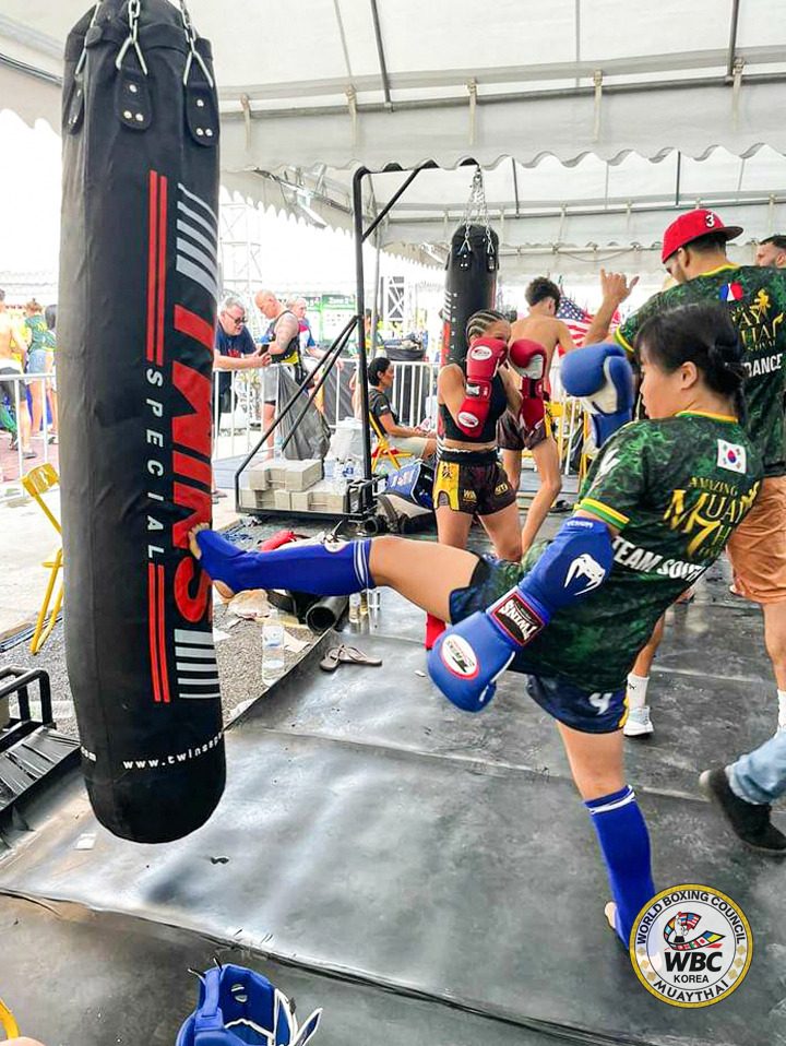 WBC MUAYTHAI KOREA 신정화 선수(청주펀멀티짐)
