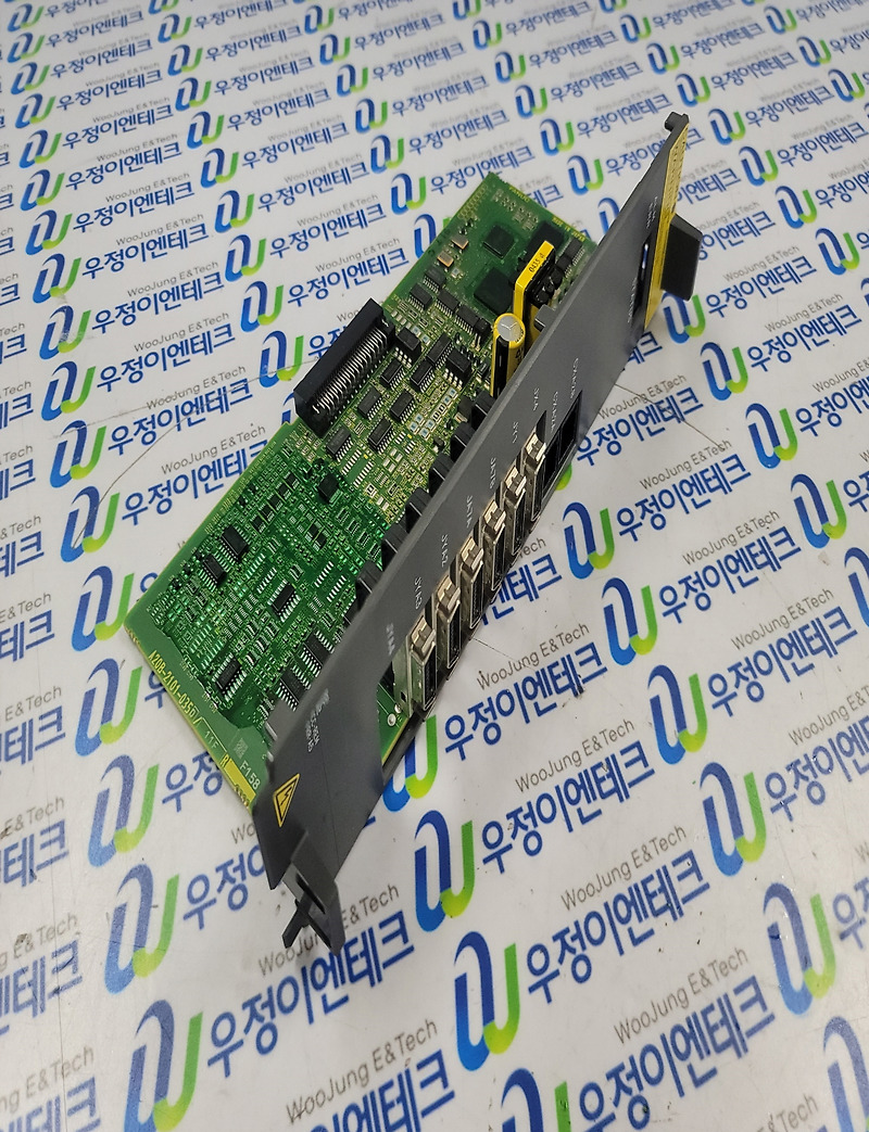 FANUC SPINDLE CONTROL BOARD / A20B-2101-0350 11F R F158
