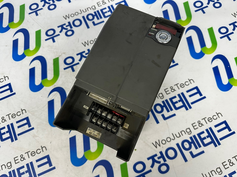 HIGEN AC SERVO DRIVE / FDA7020