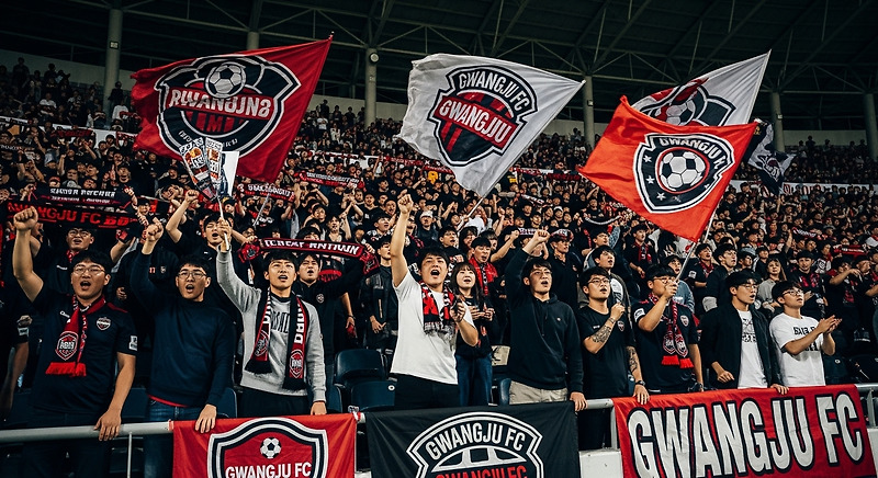 [K리그1]'10명이 싸워 이겼다!' 광주FC, 제주에 1-0 진땀승… 5경기 만의 감격