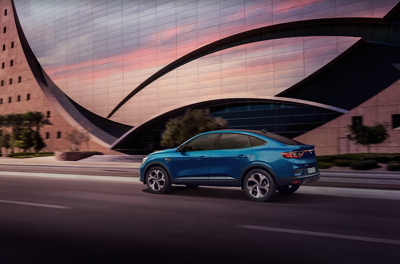 XM3 E-TECH 하이브리드, `올해의 하이브리드 SUV` 수상