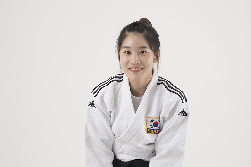 ( 인터뷰 ) - 김잔디 / KIM Jan-Di