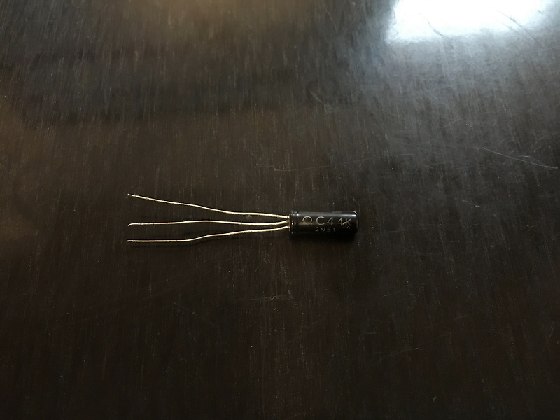 OC44 Transistor (오씨사사 트랜지스터)